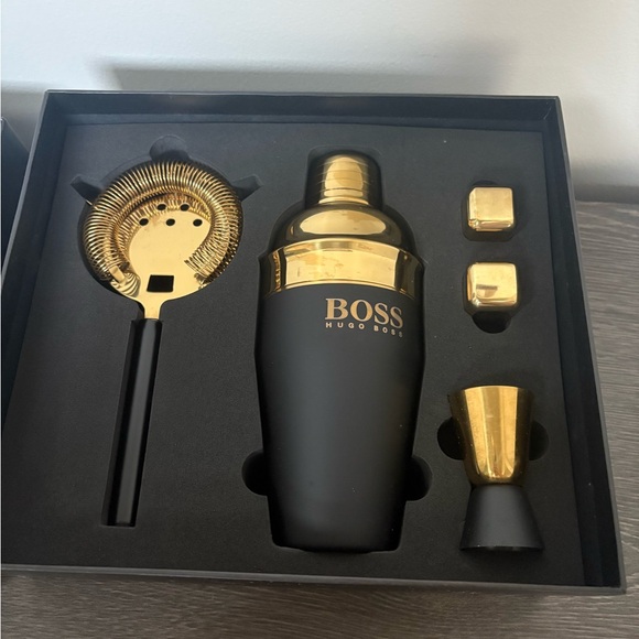 Boss | Kitchen | Hugo Boss Bar Cocktail Set | Poshmark